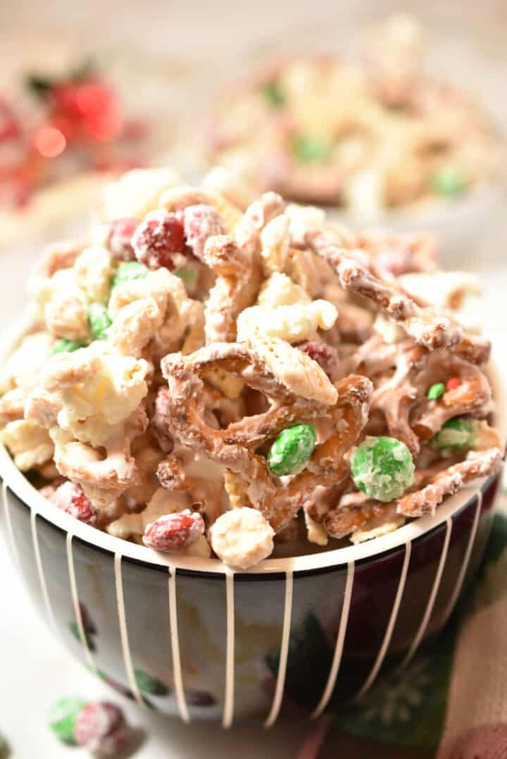 How to Make Reindeer Food (Festive Snack Recipe!) | My Sweet Precision